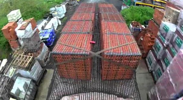 Brick Transport Services | Concrete Block Shipping Company